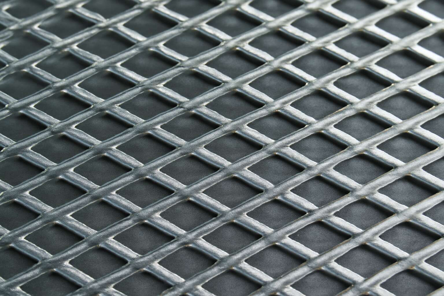 Revamp Your Projects with Durable and Stylish Diamond Mesh Sheet Metal ...